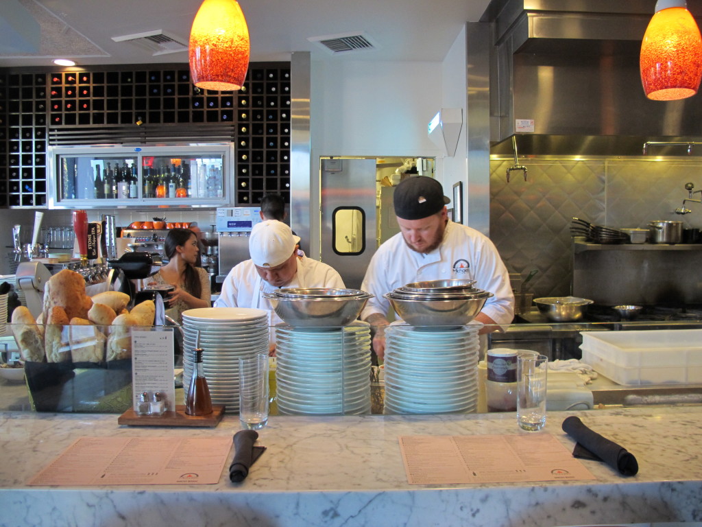 Michael’s Pizzeria Brings Italy to the Coachella Valley - Tout va bien ...
